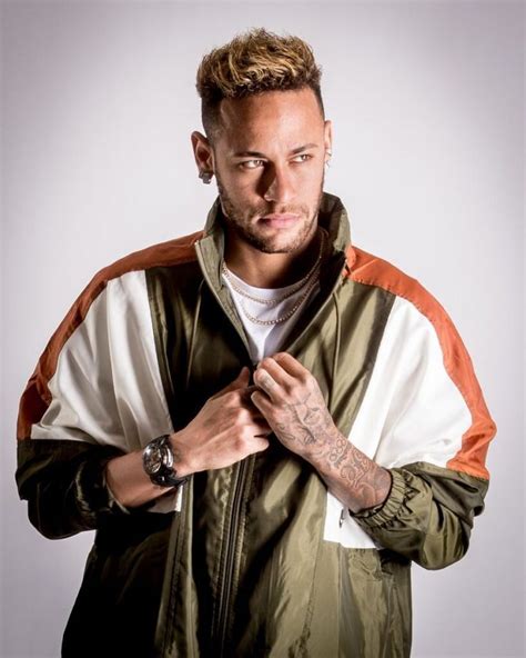 Neymar Jr Is The Perfect Fashion BFF Neymar Neymar Jr Futebol