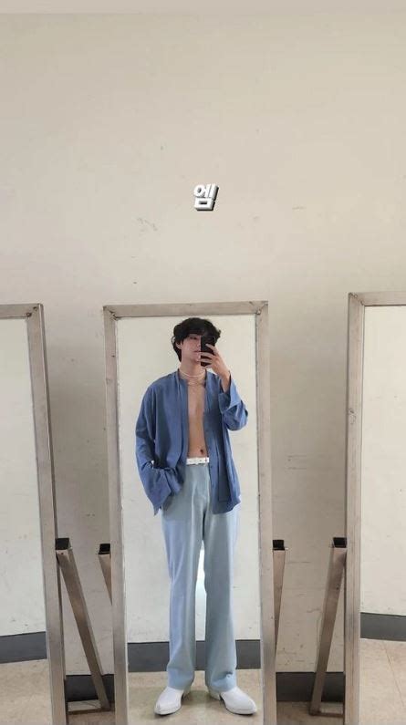 BTS V Poses Shirtless At Backstage Showing Off His Toned Body