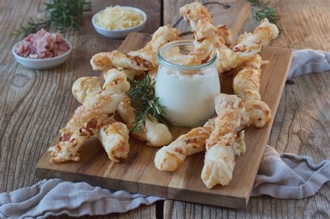 Schinken K Se Stangen Mit Bl Tterteig Rezept Sweets Lifestyle