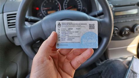 Ya se puede sacar la cédula azul digital para habilitar a terceros y se