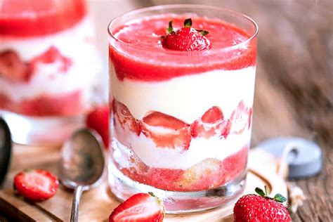 Tiramisu Aux Fraises En Verrines Au Thermomix Cookomix