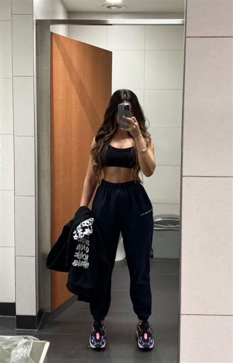 Pin On GiRLs Gymwear Outfits Fitness Wear Outfits Gym Outfit