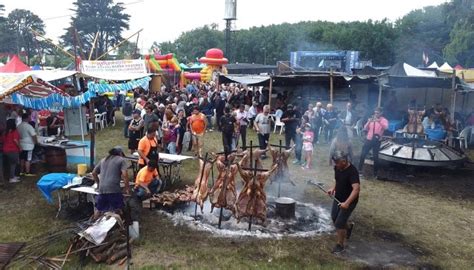 CAZADOR DE NOTICIAS Cultura y Espectáculos Fiesta del Cordero