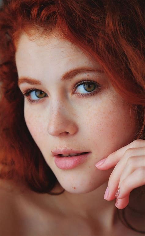 Heidi Romanova Eye Pstar Hd Phone Wallpaper In 2023 Hd Phone Wallpapers Phone Wallpaper