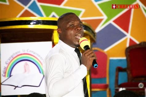 Les Fid Les De Leglise Evang Lique La Compassion Du Christ Prient Pour