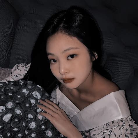 𝐃𝐄𝐒𝐂 aesthetic jennie icons jennie icons blackpink kpop nini