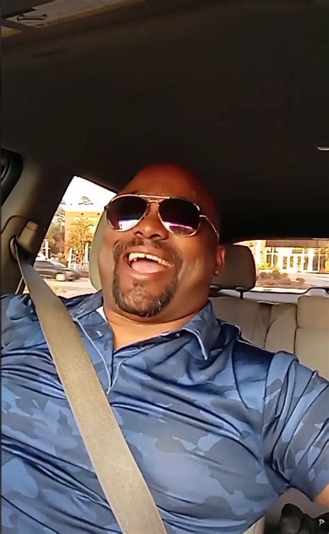 Don Pollo Singing By Chrisisa Sound Effect Meme Button Tuna
