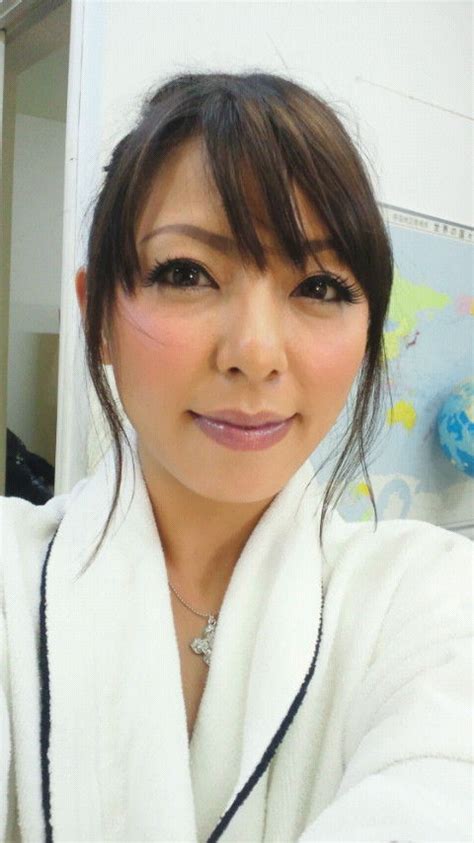 熟女紹介 Part7 十三 梅田待ち合わせ 風俗大阪 人妻 デリヘルホテヘル熟女の壷