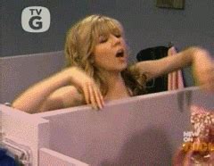 Colorin Sudado Error De Jennette Mccurdy En Televisi N Se Le Ve Todo