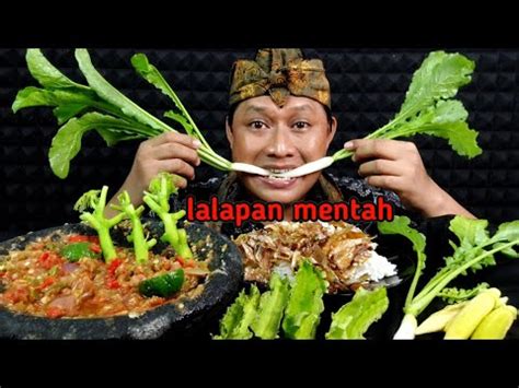 MUKBANG LALAP BATANG PEPAYA MENTAH IKAN ASIN SAMBAL TERASI ASMR