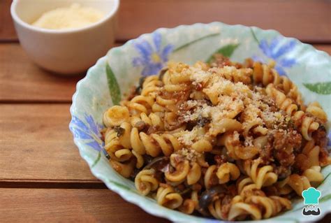Macarrão de panela de pressão carne moída Fácil