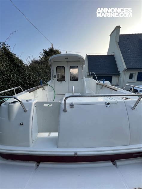 Arvor 215 AS Bateau Avec Cabine Bateau Avec Timonerie Bateau De