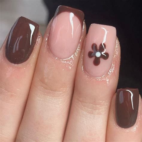 12 Simple DIY Flower Nail Art Ideas 2000 Daily