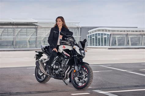 New Honda Cb Hornet Return Of The Cbr Rr And Innovative Honda E