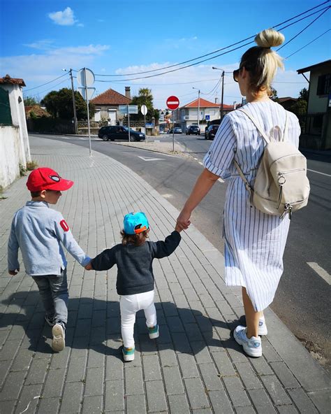 Fotocópia da mãe Veja como cresceu o filho de Bernardina Brito