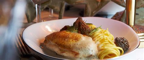 Recette suprême de poulet aux morilles Cuisine Madame Figaro