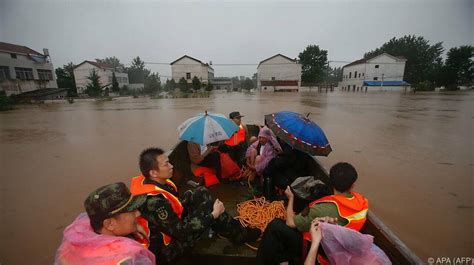 Zahl der Toten nach Überschwemmungen in China gestiegen SN at