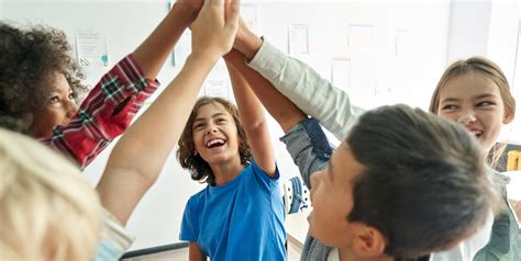 Académica imparte el curso La motivación escolar Fundación Carlos Slim