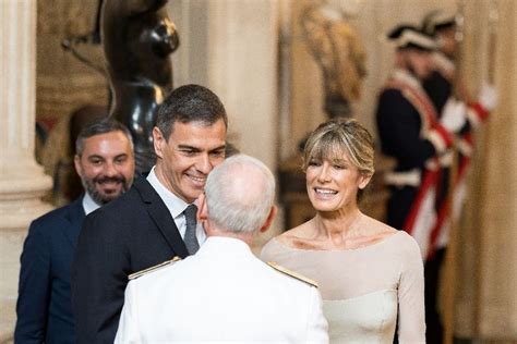 La Fiscalía que actúa de letrado de Pedro Sánchez recurre ante el