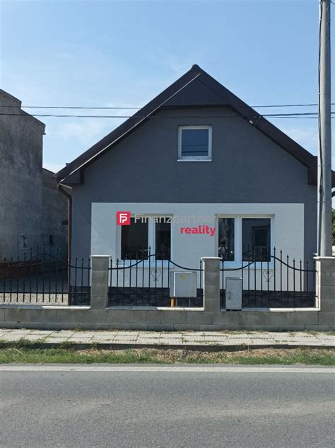 Exkluzívne na predaj rodinný dom v obci Nacina Ves F019 12 IGMI Domy