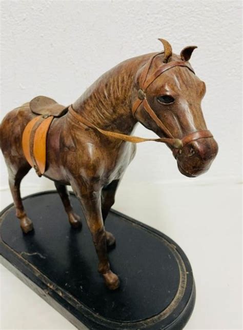 Cheval Ancien Recouvert De Cuir Cuir Catawiki