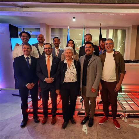 RacismoMX on Twitter RT SamDelRioFelix Ayer se presentó La