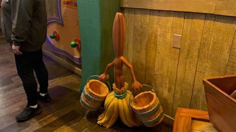 PHOTOS VIDEO Full Daytime Tour Of Reimagined Mickey S Toontown In