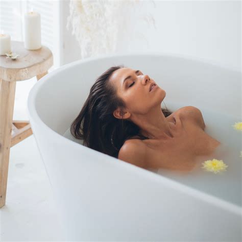 Beneficios Del Aceite De Romero En El Cabello Glamour