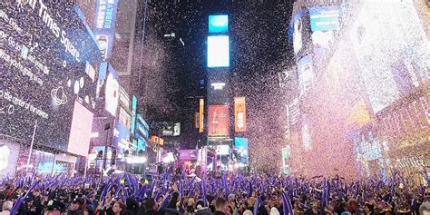 Dick Clarks New Years Rockin Eve With Ryan Seacreast Full