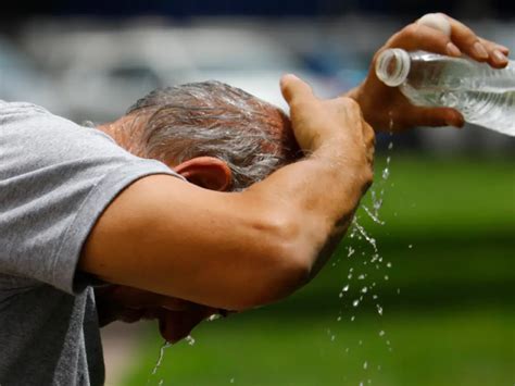 Van 48 muertes por ola de calor en México