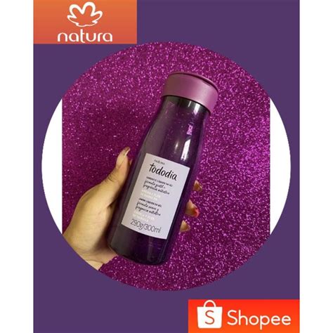 Natura Sabonete Liquído em gel Fórmula Gentil e Fragrância Autêntica