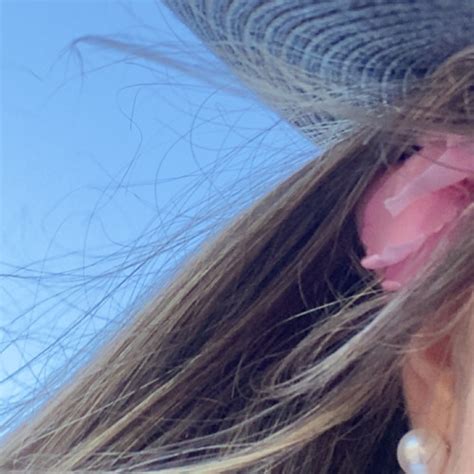 Stream Ella Music Listen To Songs Albums Playlists For Free On