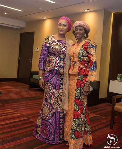 Kaba And Slit Styles For Old Women Ghana Kaba Styles Kaba Styles Kente