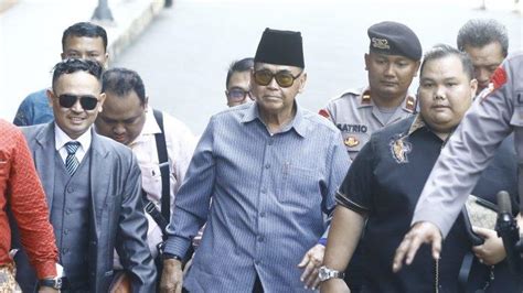 Resmi Jadi Tersangka Kasus Penistaan Agama Panji Gumilang Terancam 10