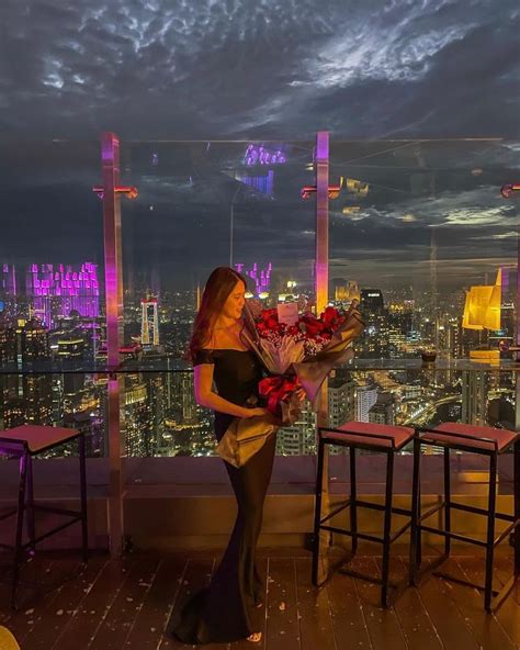 Romantis Ini 10 Restoran Rooftop Di Jakarta Untuk Valentine Dinner