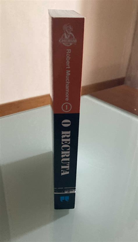 Livro O Recruta De Robert Muchamore Vilar De Nantes OLX Portugal
