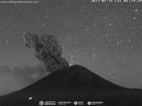 El volcán Popocatépetl emite 117 exhalaciones 182 minutos de tremor un