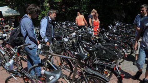 In Emden kommen 90 Fahrräder unter den Hammer