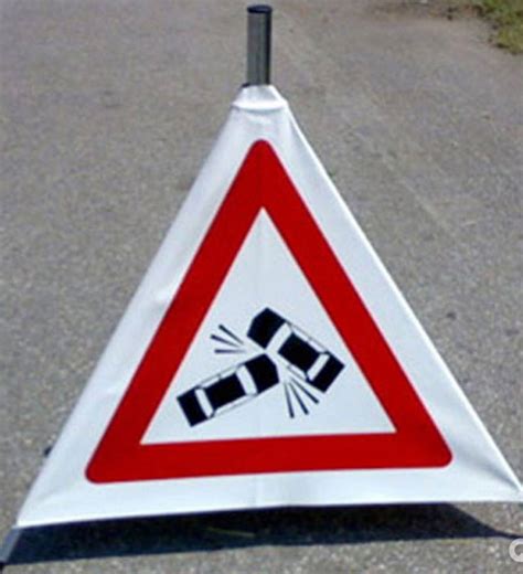 Sicurezza Stradale Istat Nel 2015 In Aumento Incidenti E Decessi