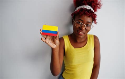 Guía básica de cómo emigrar de Colombia a Estados Unidos 2023 visas