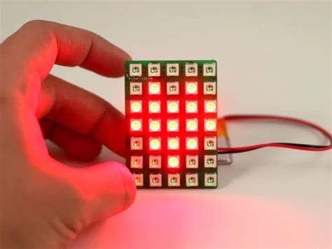 SquareWear Mini Chainable LED Matrix Animation Tool