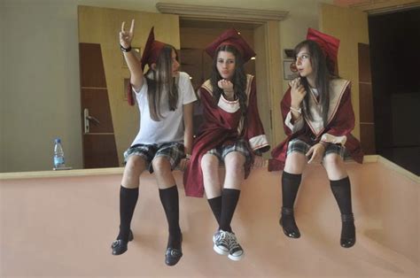 Liseli Orospu Resimleri Türbanlı türbansız adult erotik resimler Türk