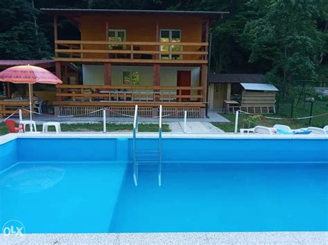 Vikendica sa bazenom u Lohovu Bihać Vikendice OLX ba