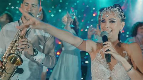 Georgiana Lobont 4 Nopti Si 4 Zile Colaj Manele Vechi De Revelion