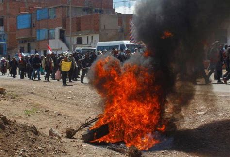 Sobe para 39 o número de mortos em protestos no Peru