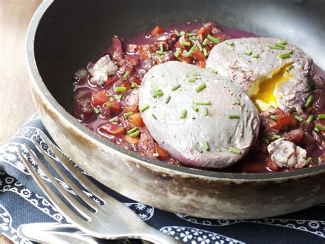 Oeufs En Meurette De Ma Maman Recette De Oeufs En Meurette De Ma Maman