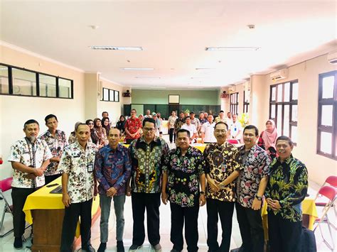 Focus Group Discussion FGD Kerja Sama Gugus Tugas Kemandirian Garam