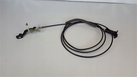 LINKA OTWIERANIA KLAPKI WLEWU PALIWA HYUNDAI I20 8475417458