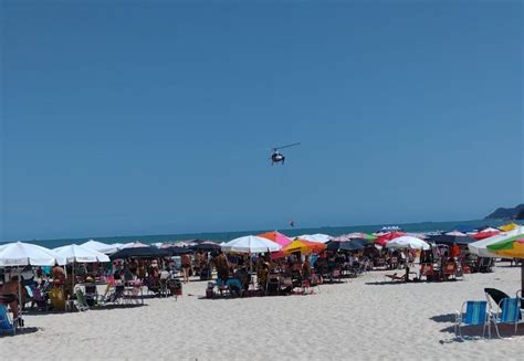 Turista de 22 anos morre após se afogar em praia no litoral de SP