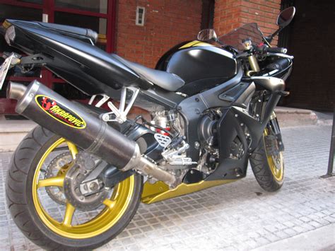 By JC Pintura Moto Yamaha R6